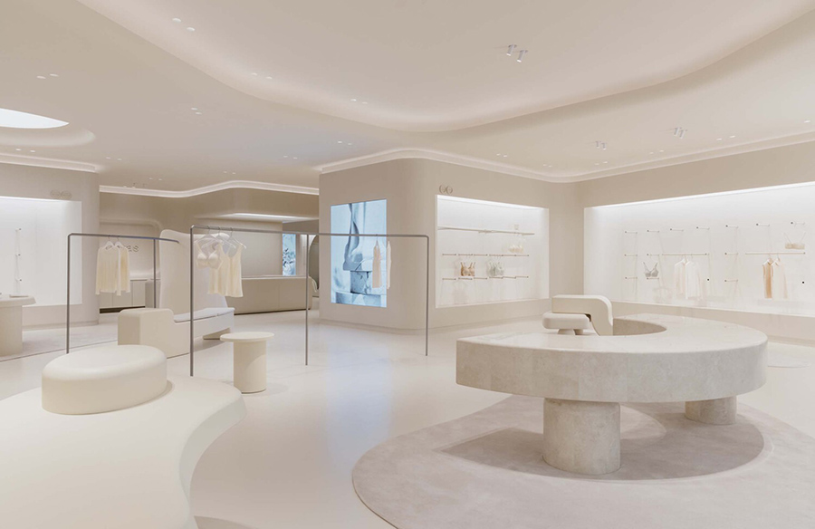 Embracing the Brand Values: Ubras Concept Store by Sò Studio - bizfountain